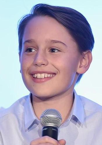BoyActors - Finley Hobbins