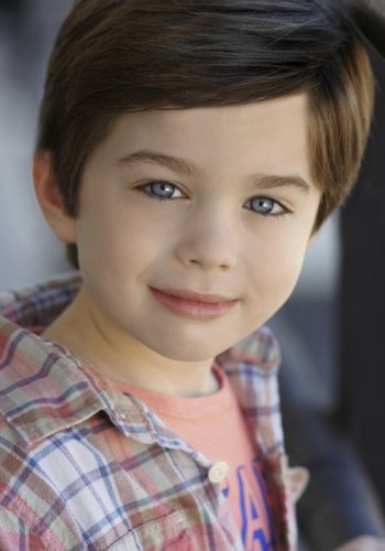 BoyActors - Logan Lindholm